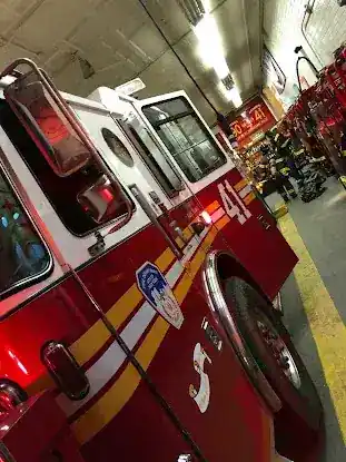 FDNY Engine 90/Ladder 41 - Uptown Manhattan | Manhattan NYC