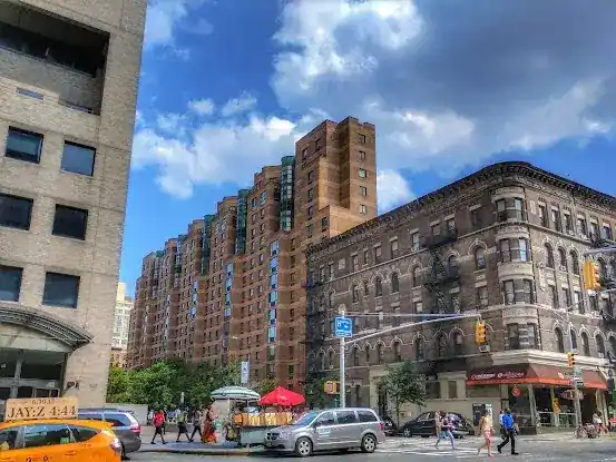 Jane B. Aron Residence Hall - Uptown Manhattan | Manhattan NYC