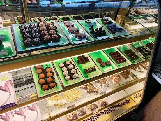 Kee's Chocolates - Midtown Manhattan | Manhattan NYC