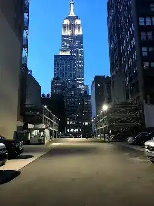 Metropolis - Midtown Manhattan | Manhattan NYC