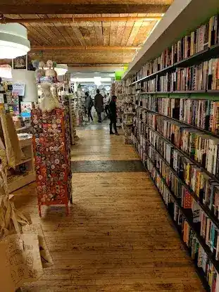 Seton Hall University Bookstore - Midtown Manhattan | Manhattan NYC